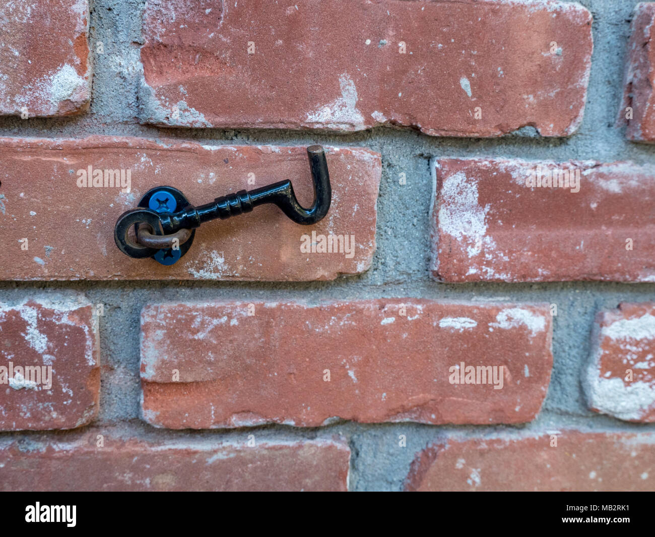Screw angle wall hi-res stock photography and images - Alamy