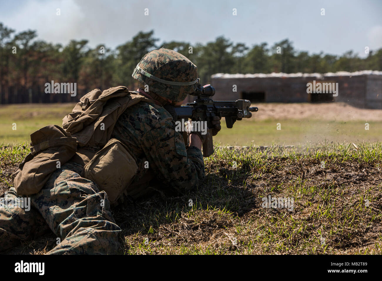 Robotic moving targets hi-res stock photography and images - Alamy
