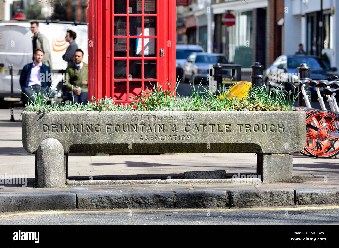 London, England, UK. Clerkenwell Green - Horse trough installed by the ...