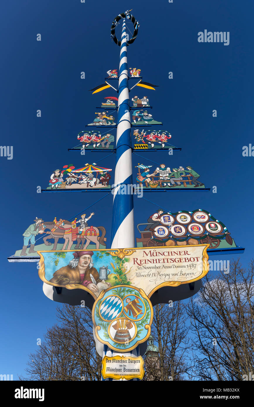 Maypole at Viktualienmarkt, Munich, Bavaria, Germany Stock Photo - Alamy