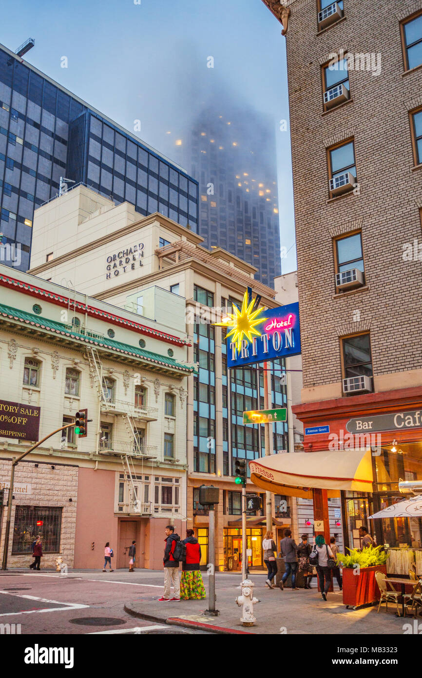 San francisco chinatown hi-res stock photography and images - Alamy