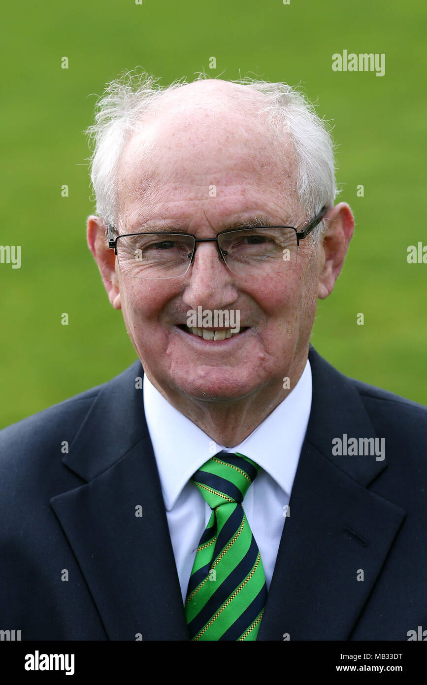 Nottinghamshire scorer roger marshall hi-res stock photography and ...