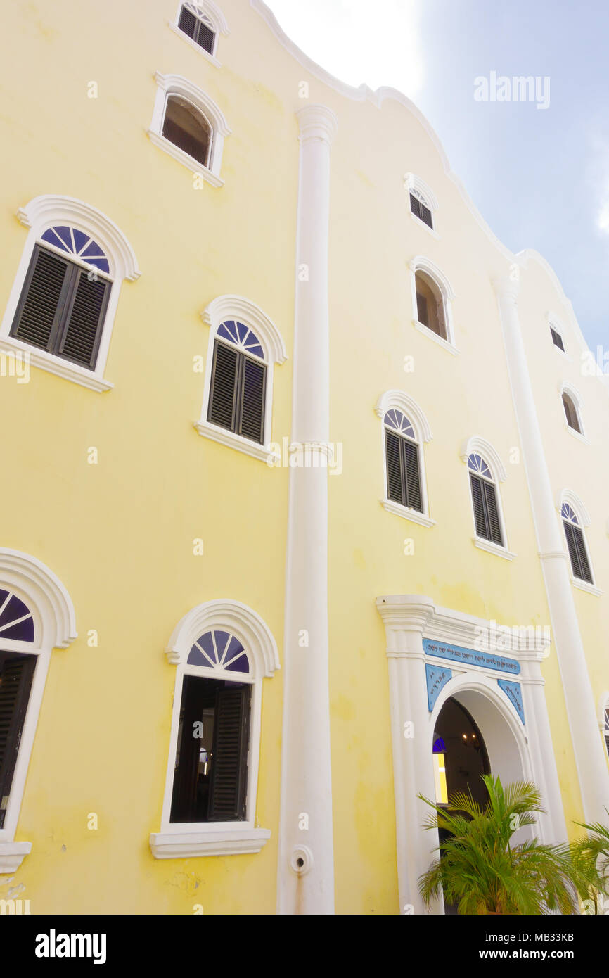 Jewish Synagogue Mikve Israel-Emanuel in Willemstad, dedicated in 1732 ...