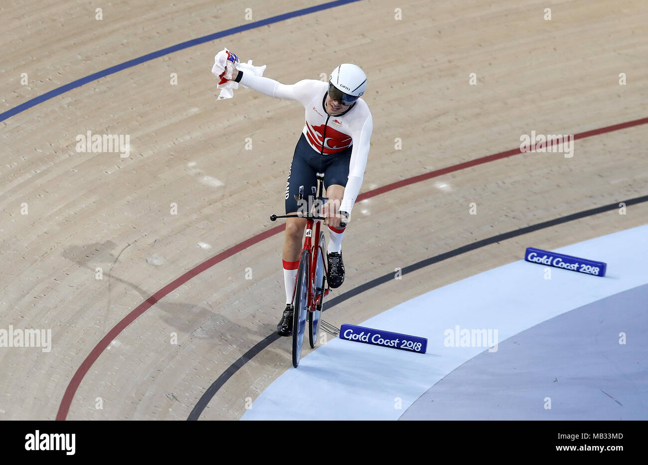 England's Charlie Tanfield celebrates winning gold in the Men's 4000m ...