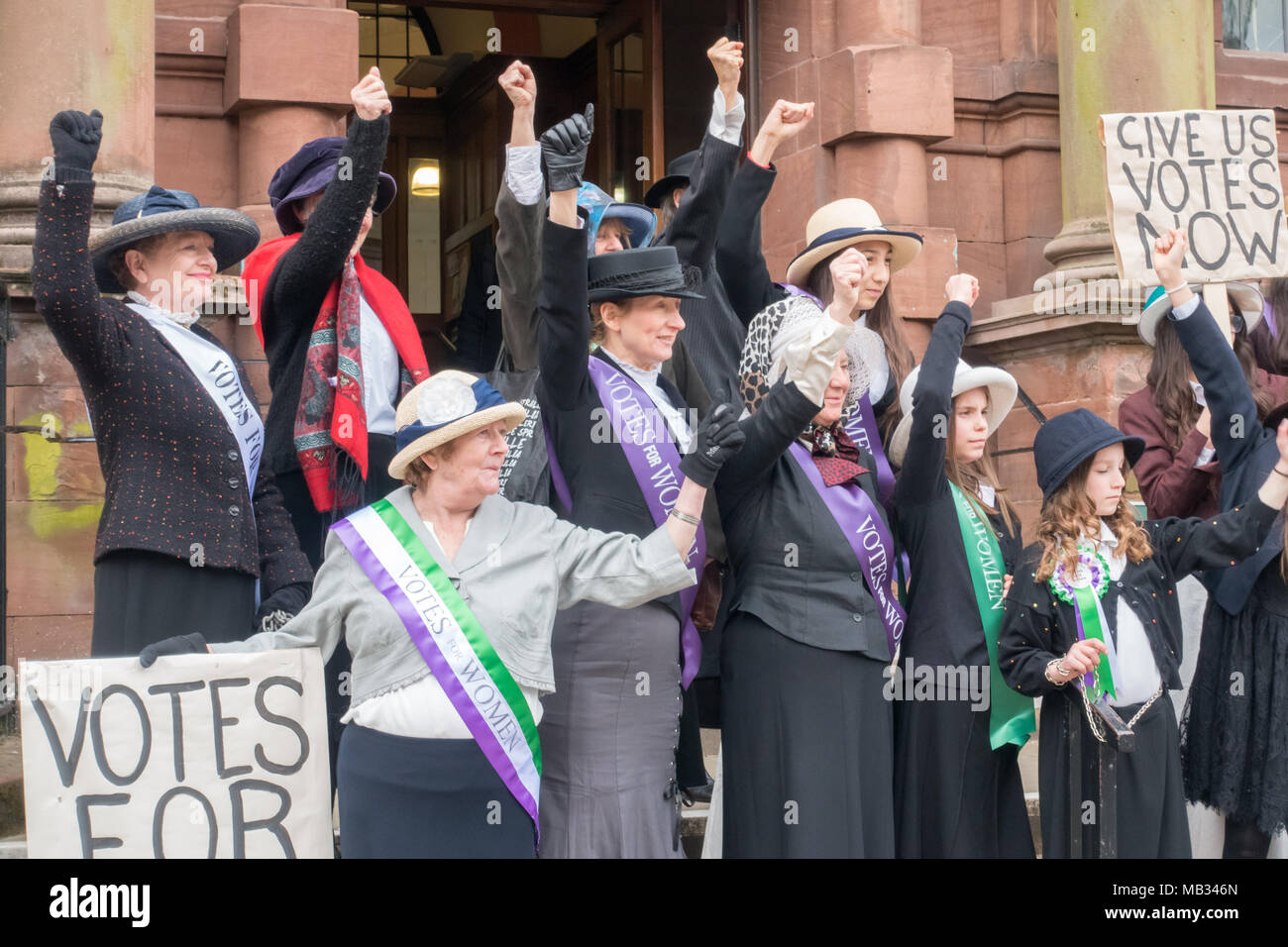 Suffragettes cause hi-res stock photography and images - Alamy
