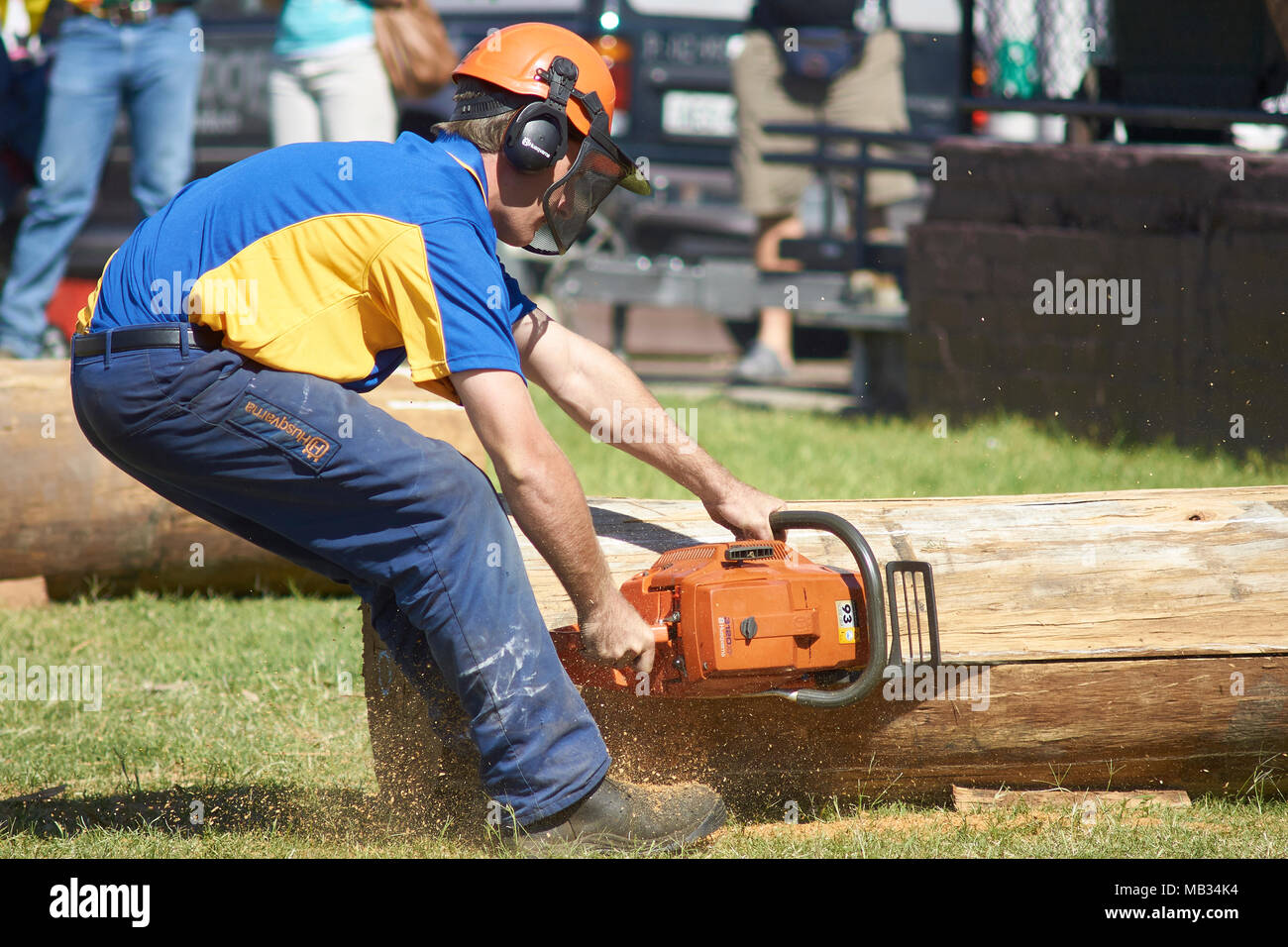 fence post splitting competition at the newcastle show nsw Stock Photo ...