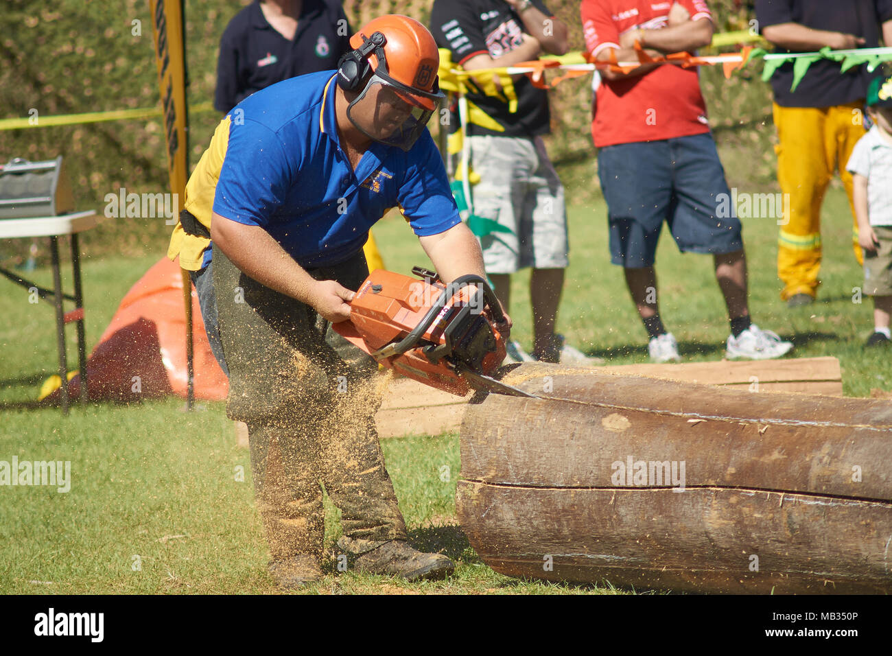 fence post splitting competition at the newcastle show nsw Stock Photo ...