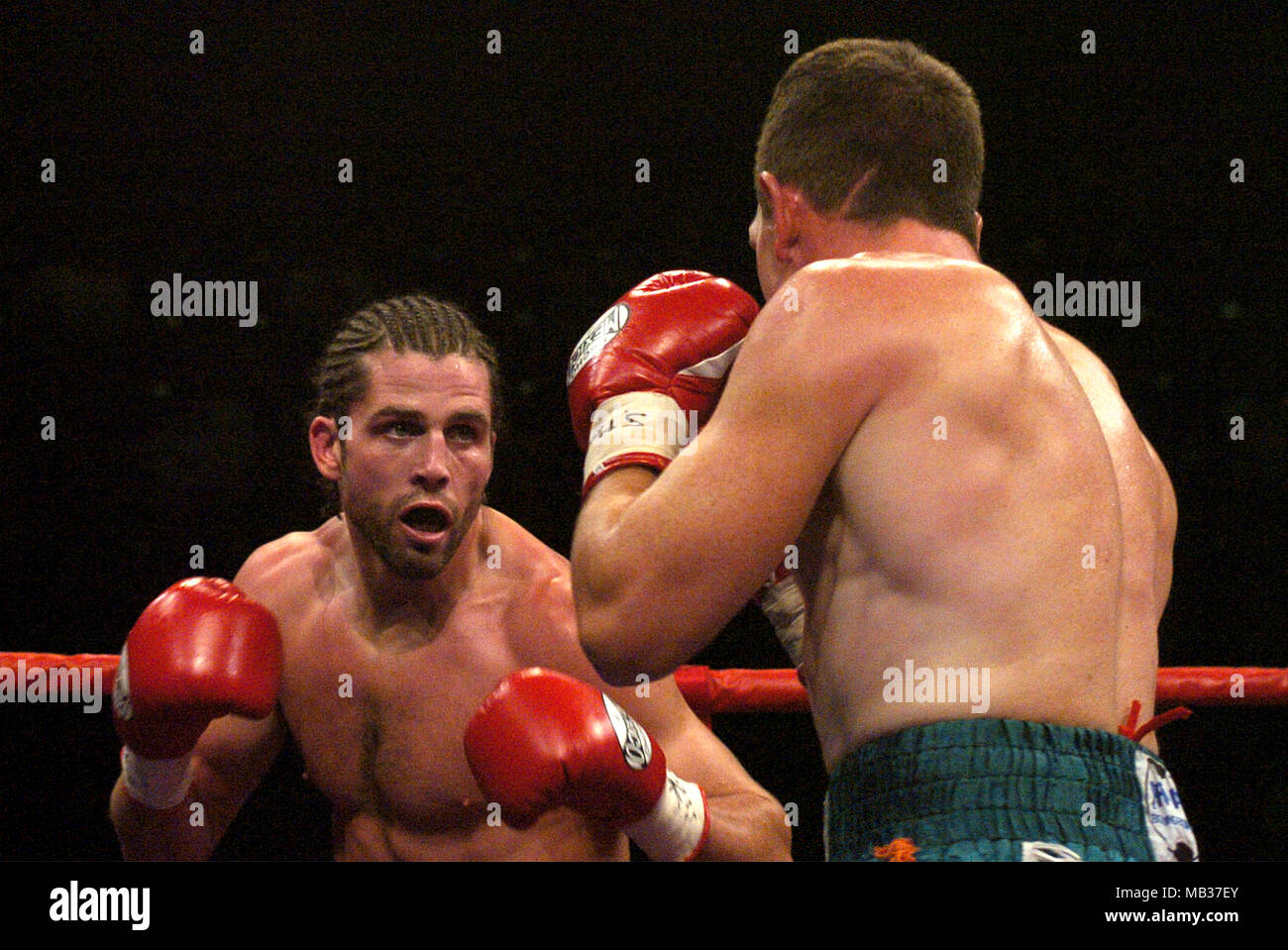 Boxing gavin hi-res stock photography and images - Alamy