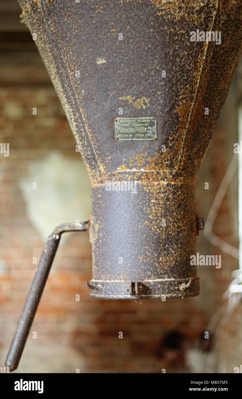 Timbered outbuilding hi-res stock photography and images - Alamy