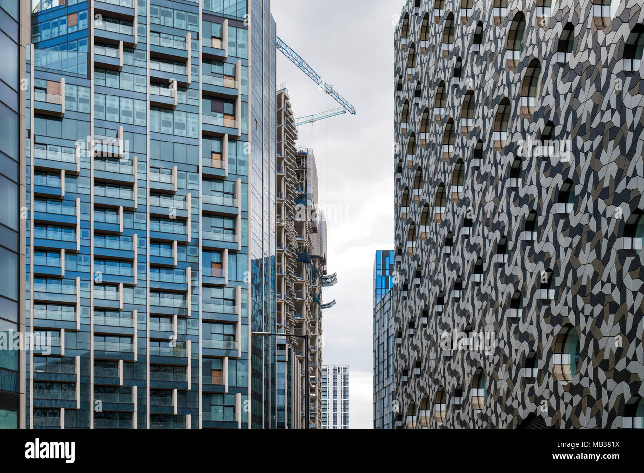 Office Building construction next to Ravensbourne College, Greenwich ...