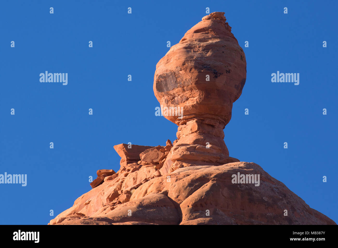 Red rock pillar hi-res stock photography and images - Alamy