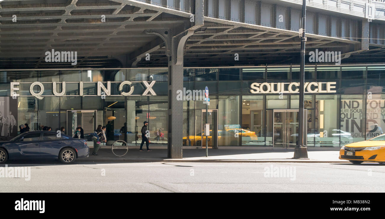Equinox gym hi-res stock photography and images - Alamy