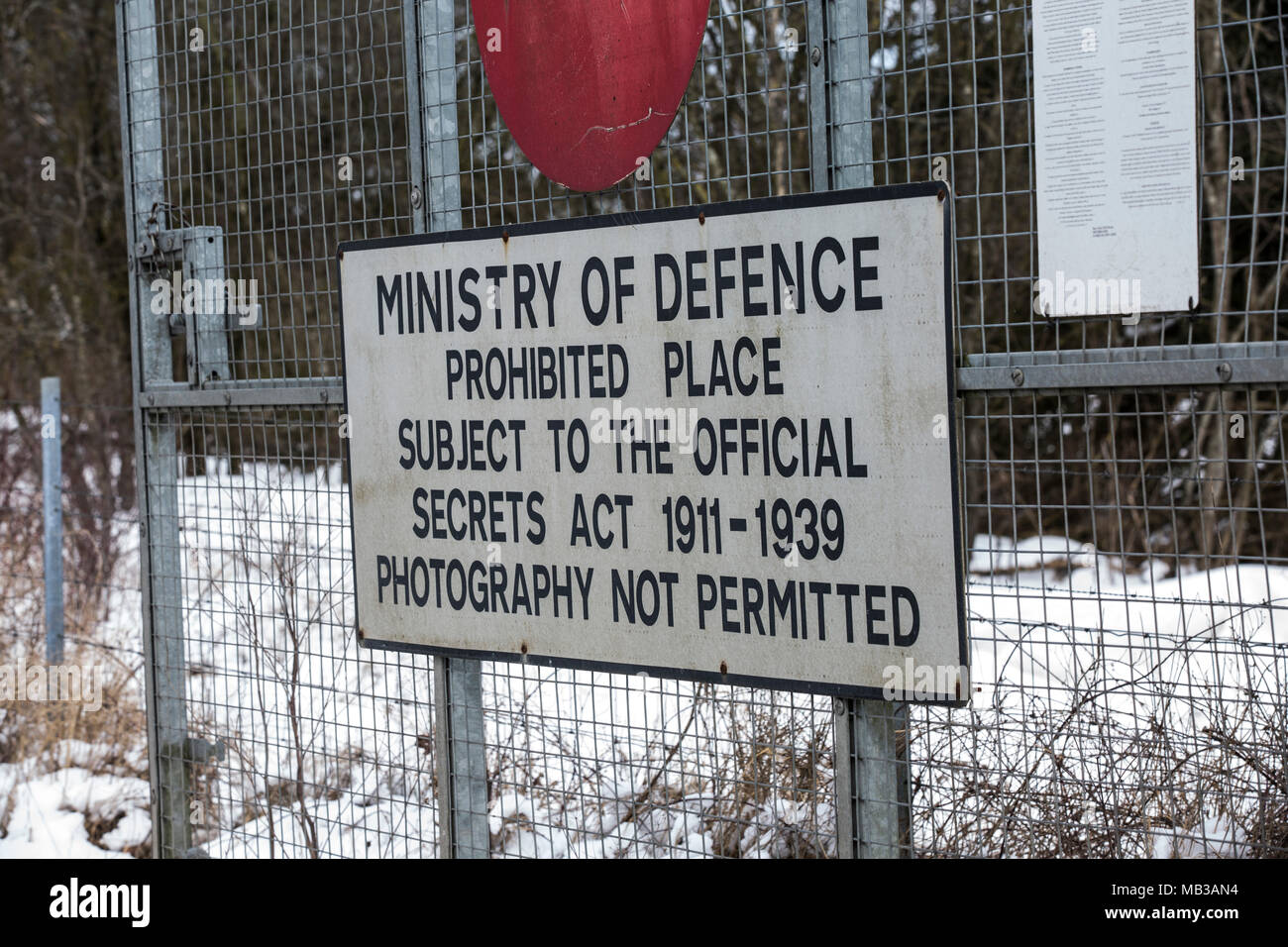 Porton Down, secretive military defence research laboratory, Ministry ...