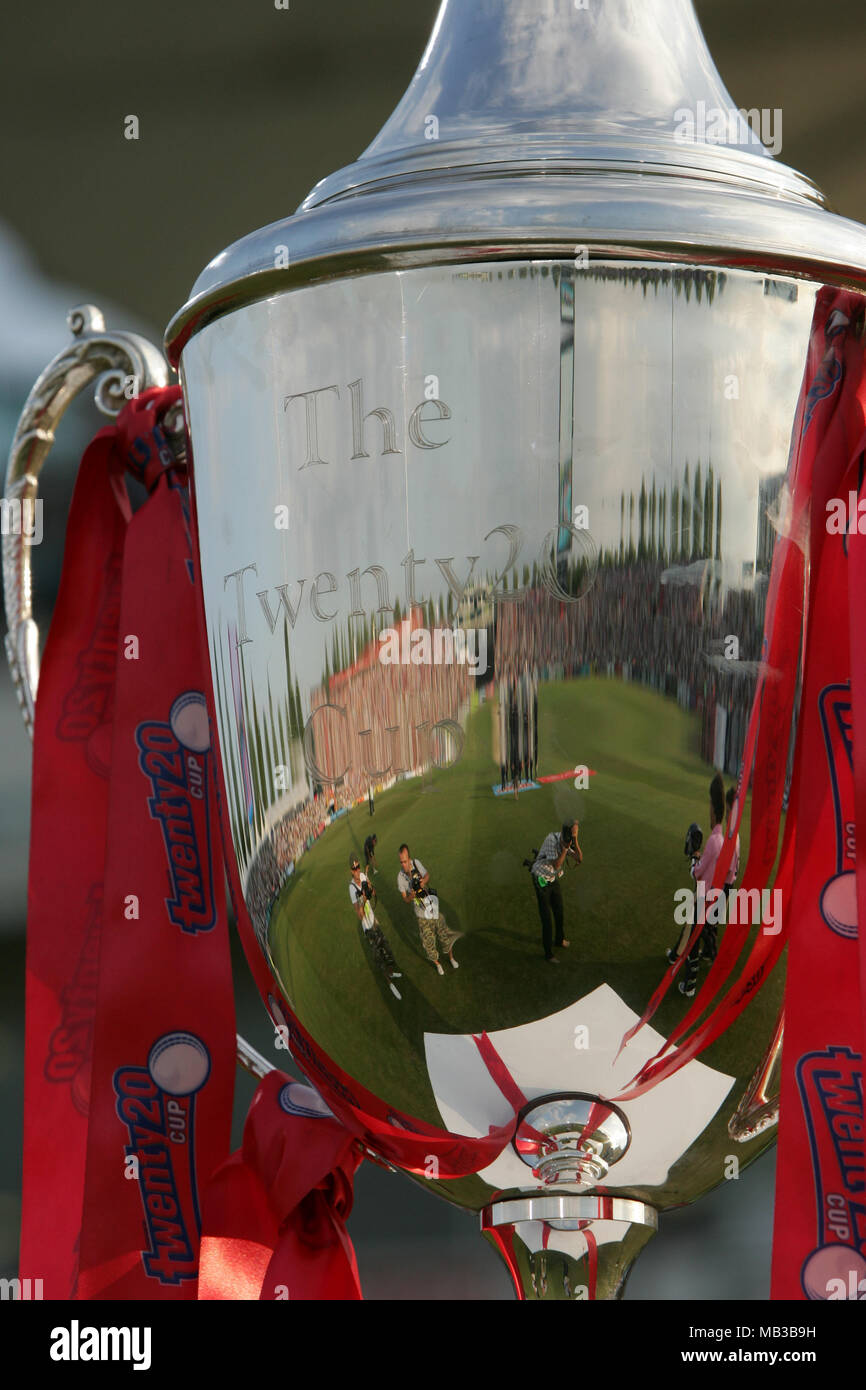 Kent cup hi-res stock photography and images - Alamy