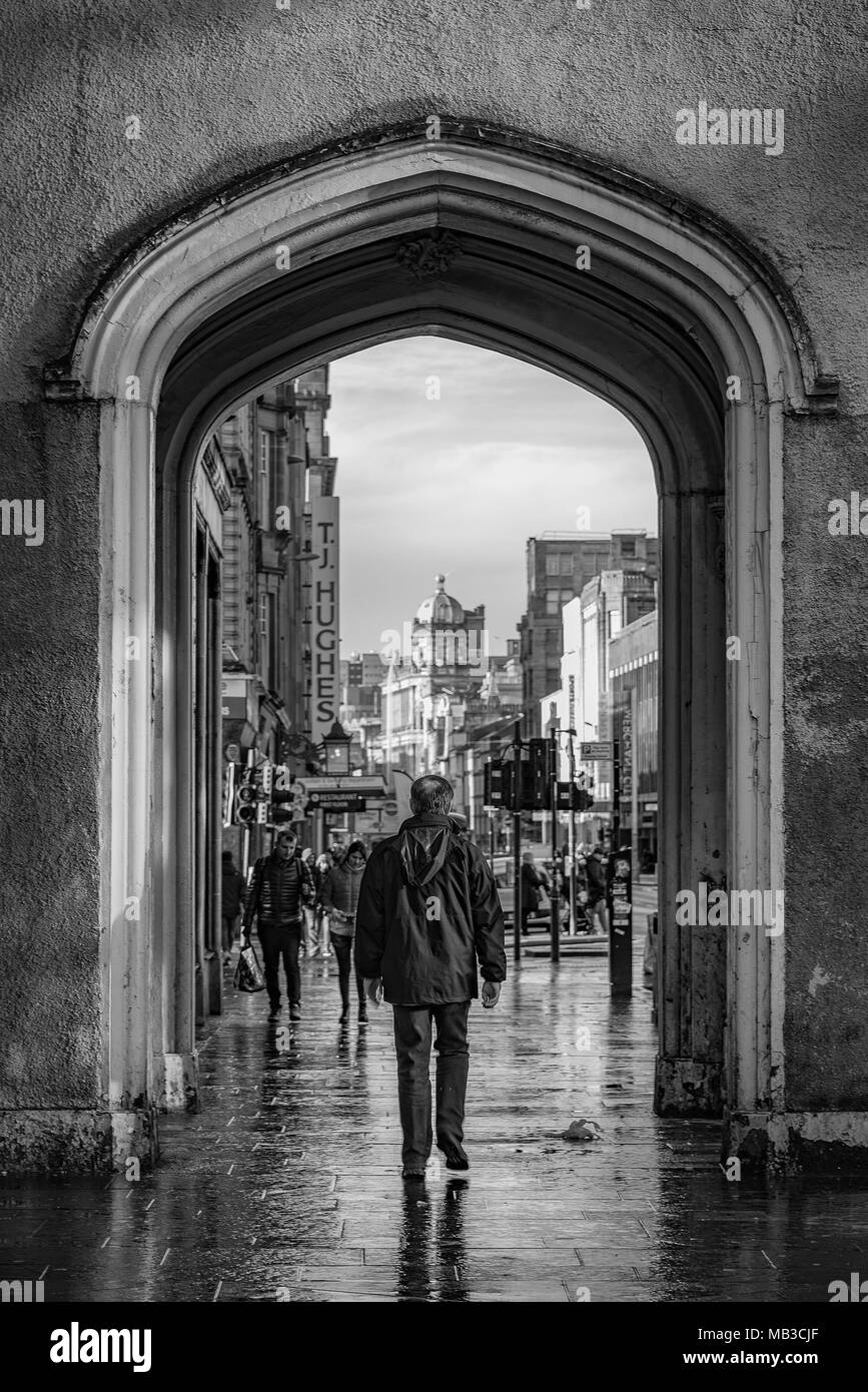 Scotland glasgow old town Black and White Stock Photos & Images - Alamy