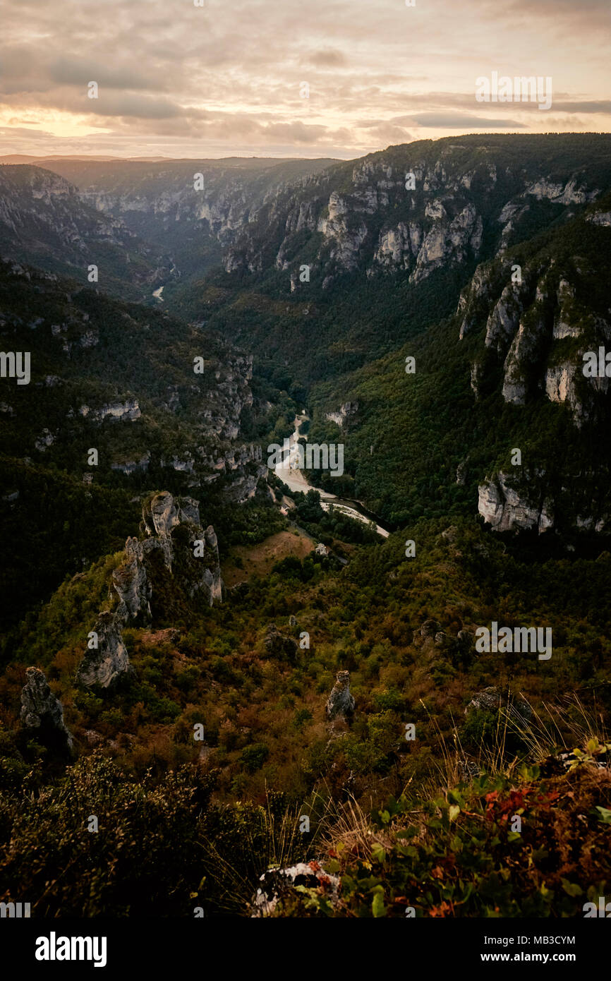 Gorges du tarn viewpoint hi-res stock photography and images - Alamy