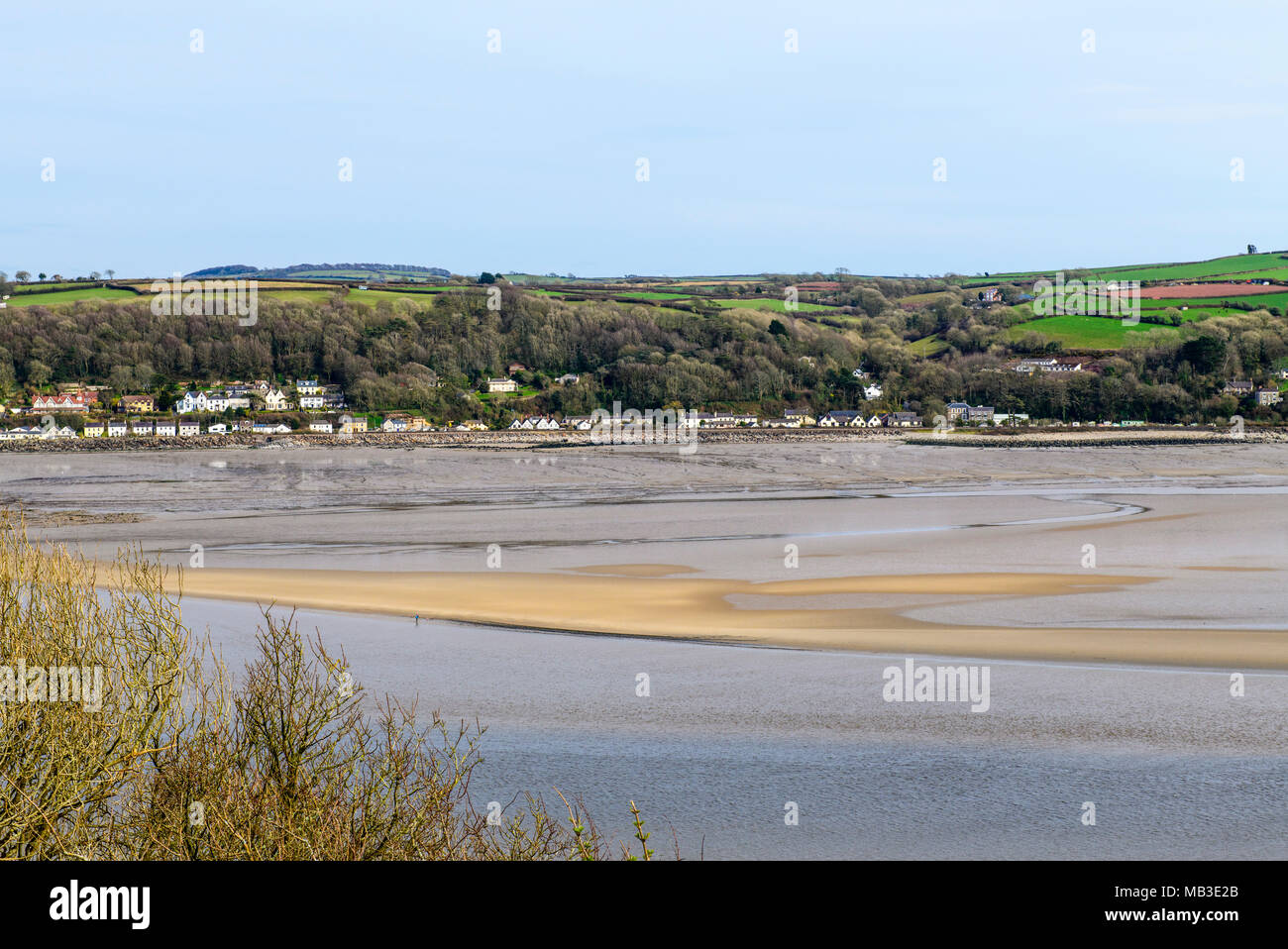 Ferryside carmarthenshire hi-res stock photography and images - Alamy