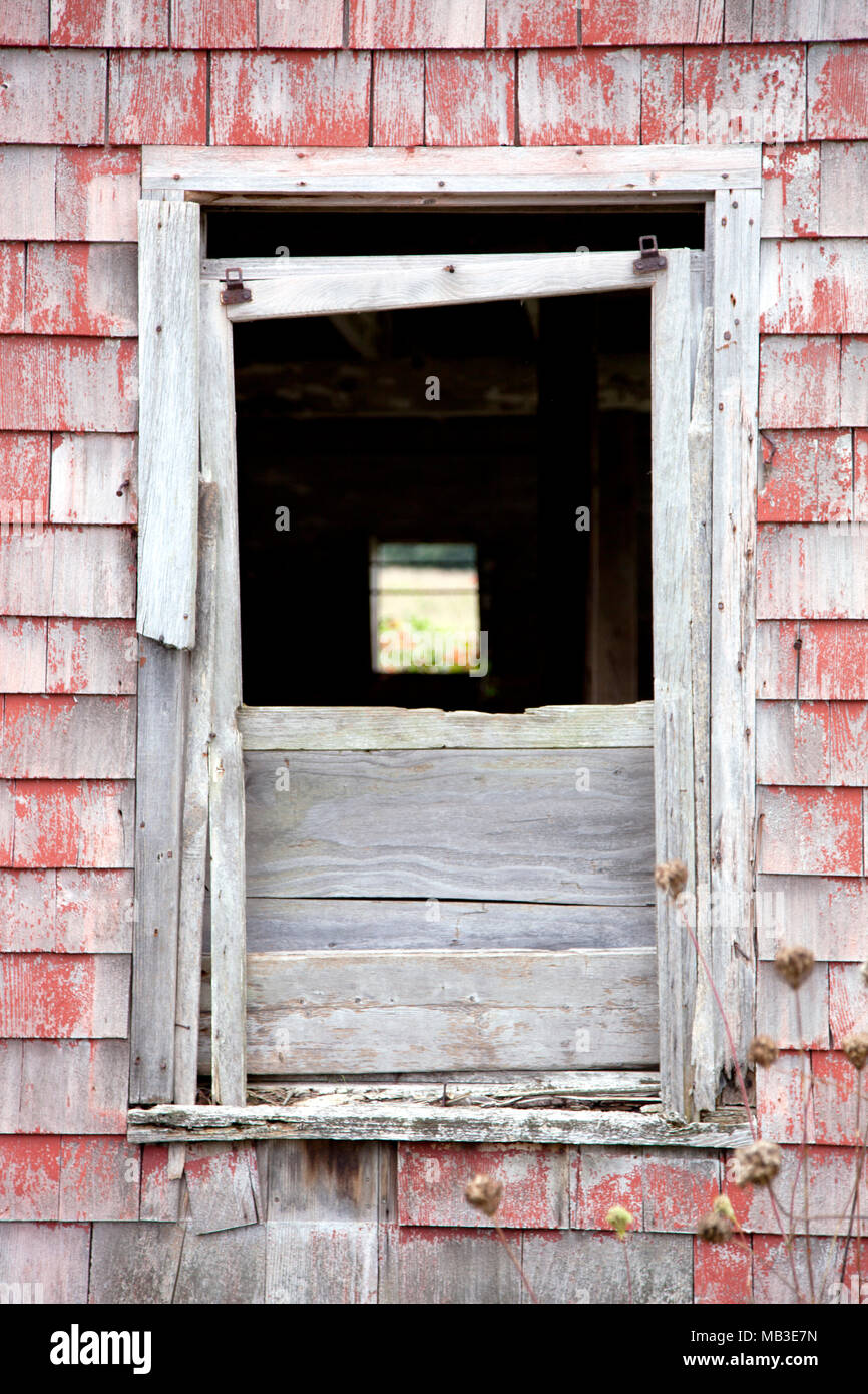 Partially open window hi-res stock photography and images - Alamy