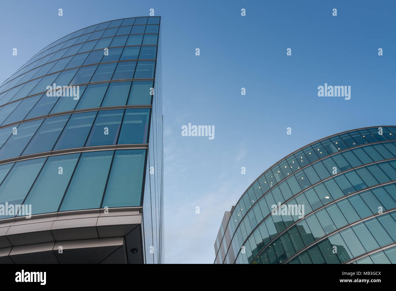 Roof Construction Skyscraper Stock Photos & Roof Construction ...