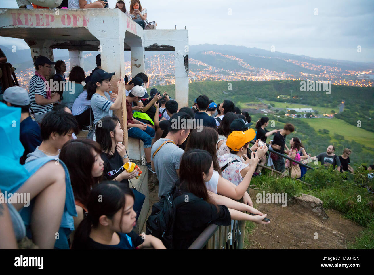 Crowded Summit Diamond Head Hike Stock Photo - Alamy