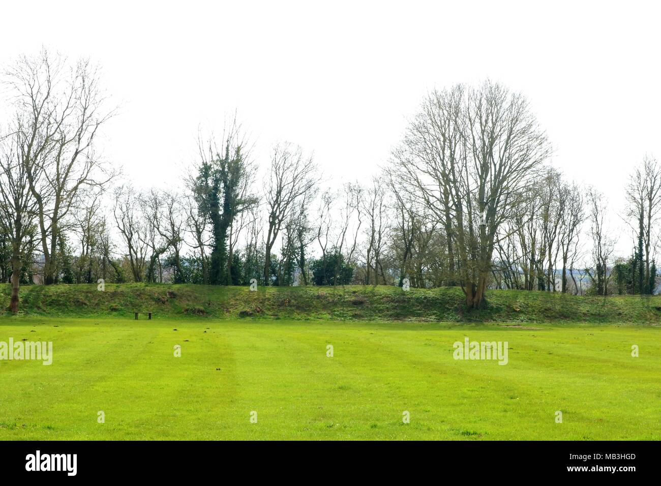 Deddington Castle remains in Oxfordshire, UK Stock Photo - Alamy