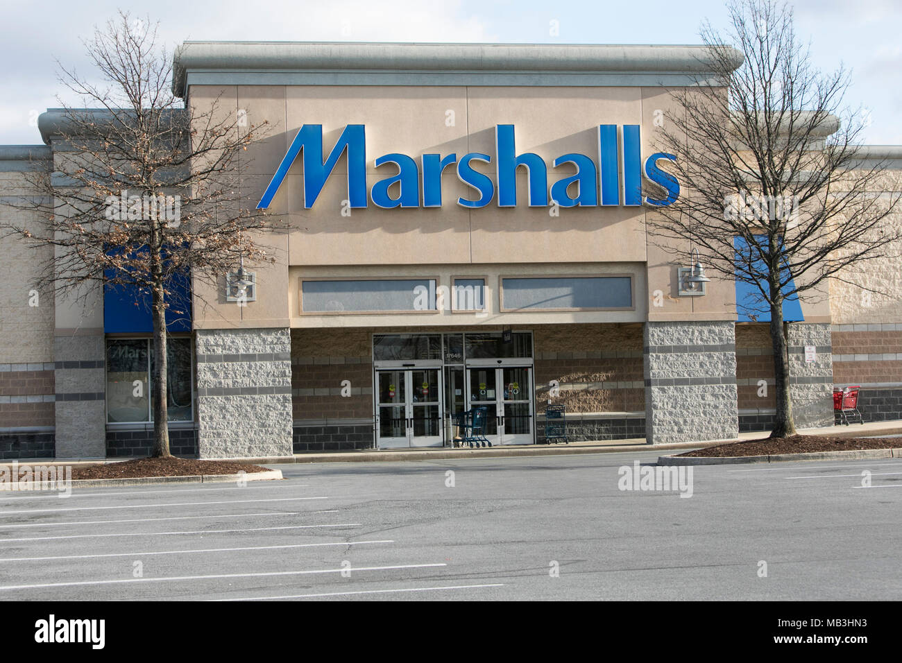 Marshalls logo hi-res stock photography and images - Alamy