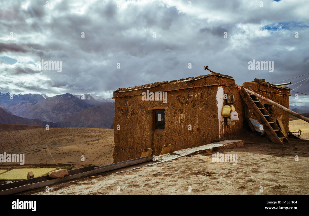 Komic Village located in Spiti Valley (Himalayas Stock Photo - Alamy