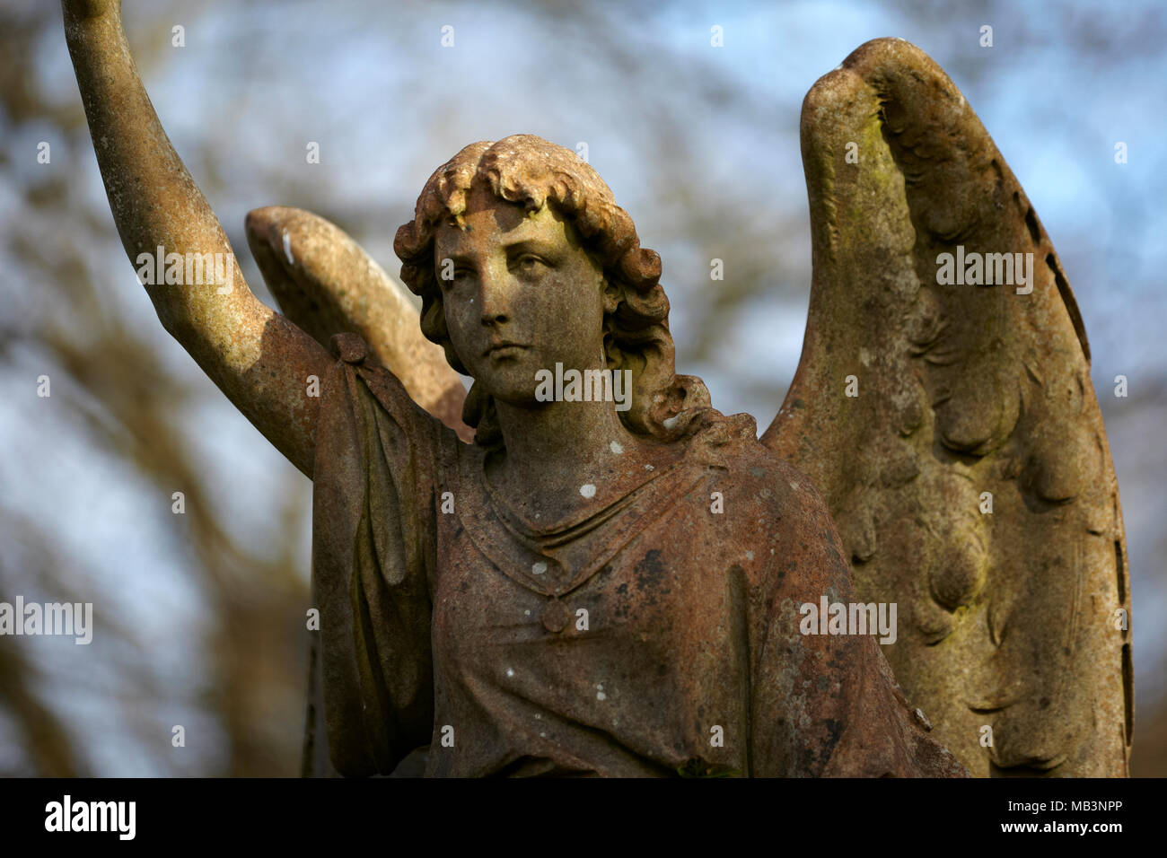Stone Angles & Statues Woodside Stock Photo - Alamy