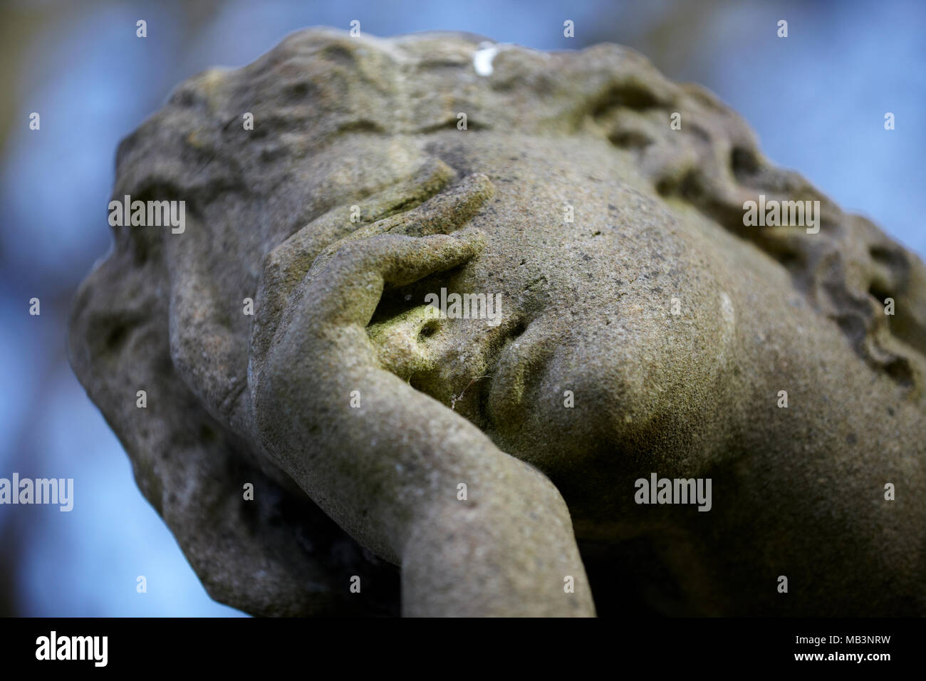 Stone Angles & Statues Woodside Stock Photo - Alamy