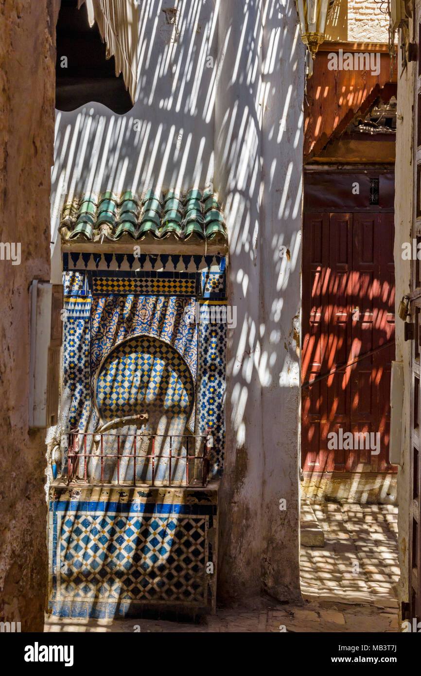 Souk from the arabic hi-res stock photography and images - Alamy