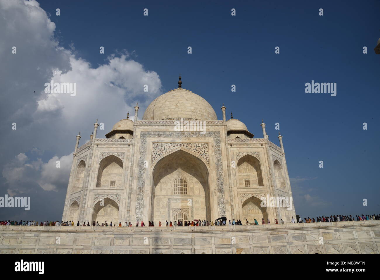 The magnificent Taj Mahal, one of the modern seven wonders of the world ...