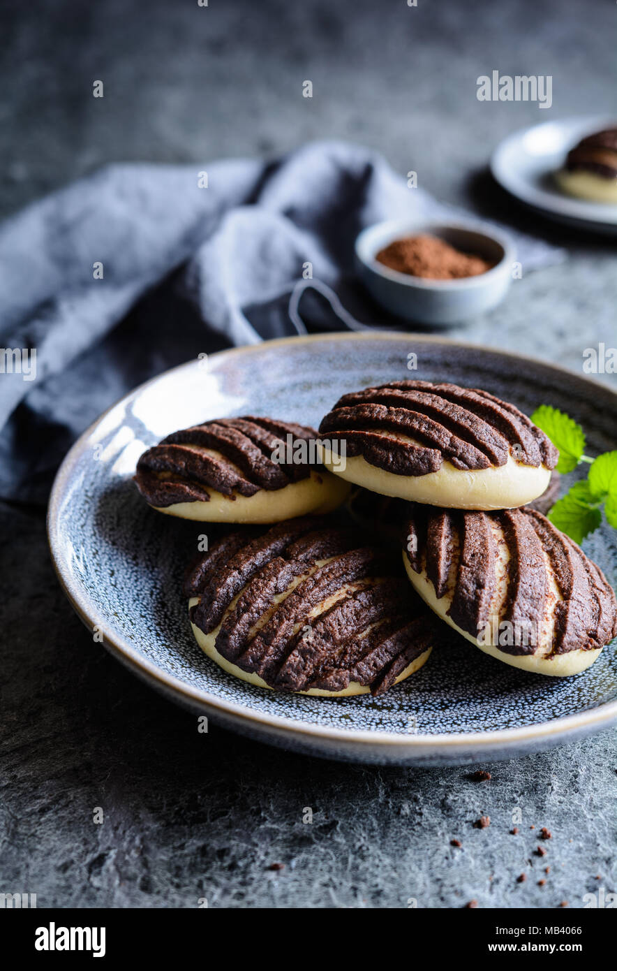 Conchas chocolate hi-res stock photography and images - Alamy