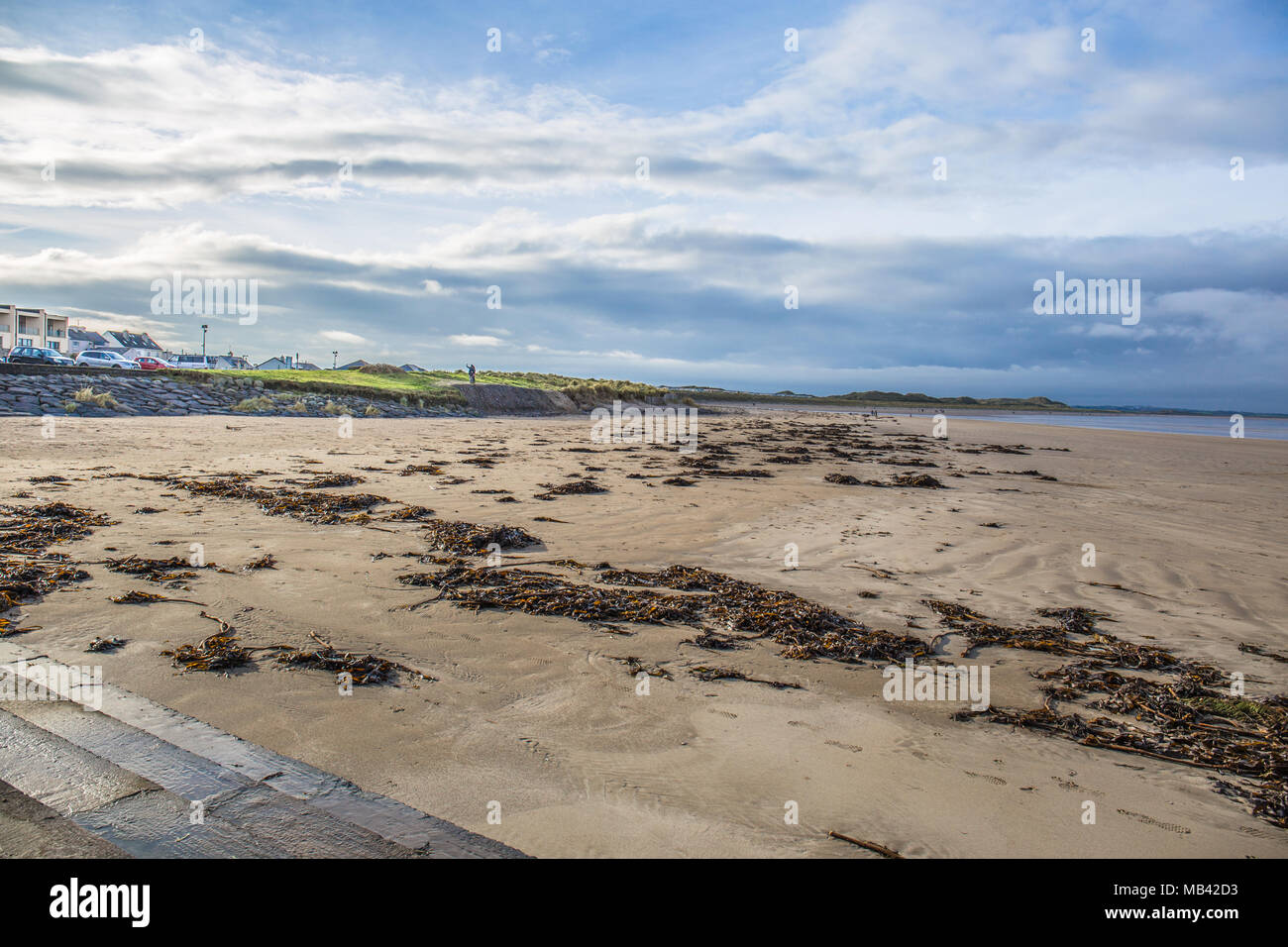 Enniscrone ireland hi-res stock photography and images - Alamy
