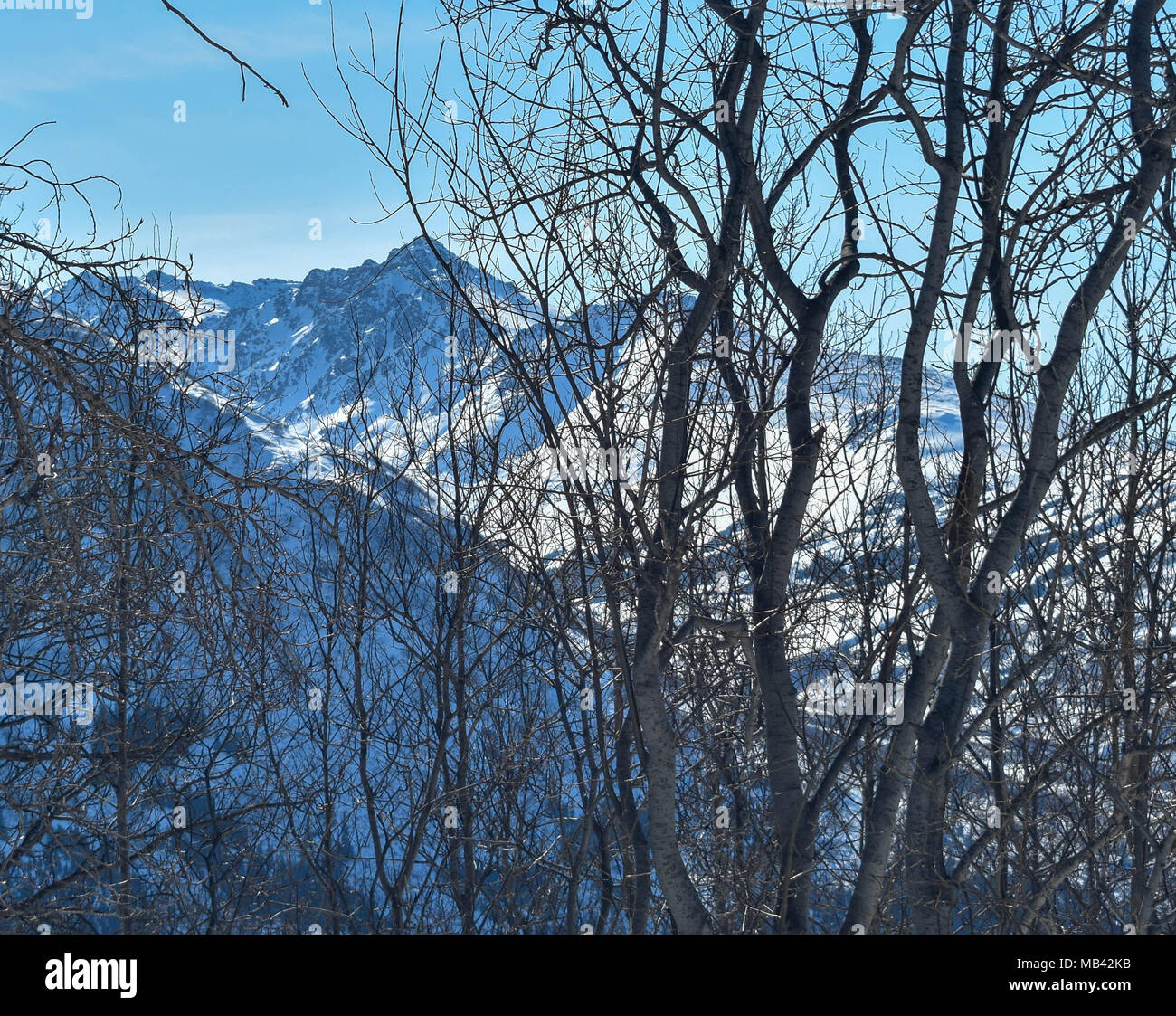 Blue white landscape hi-res stock photography and images - Alamy