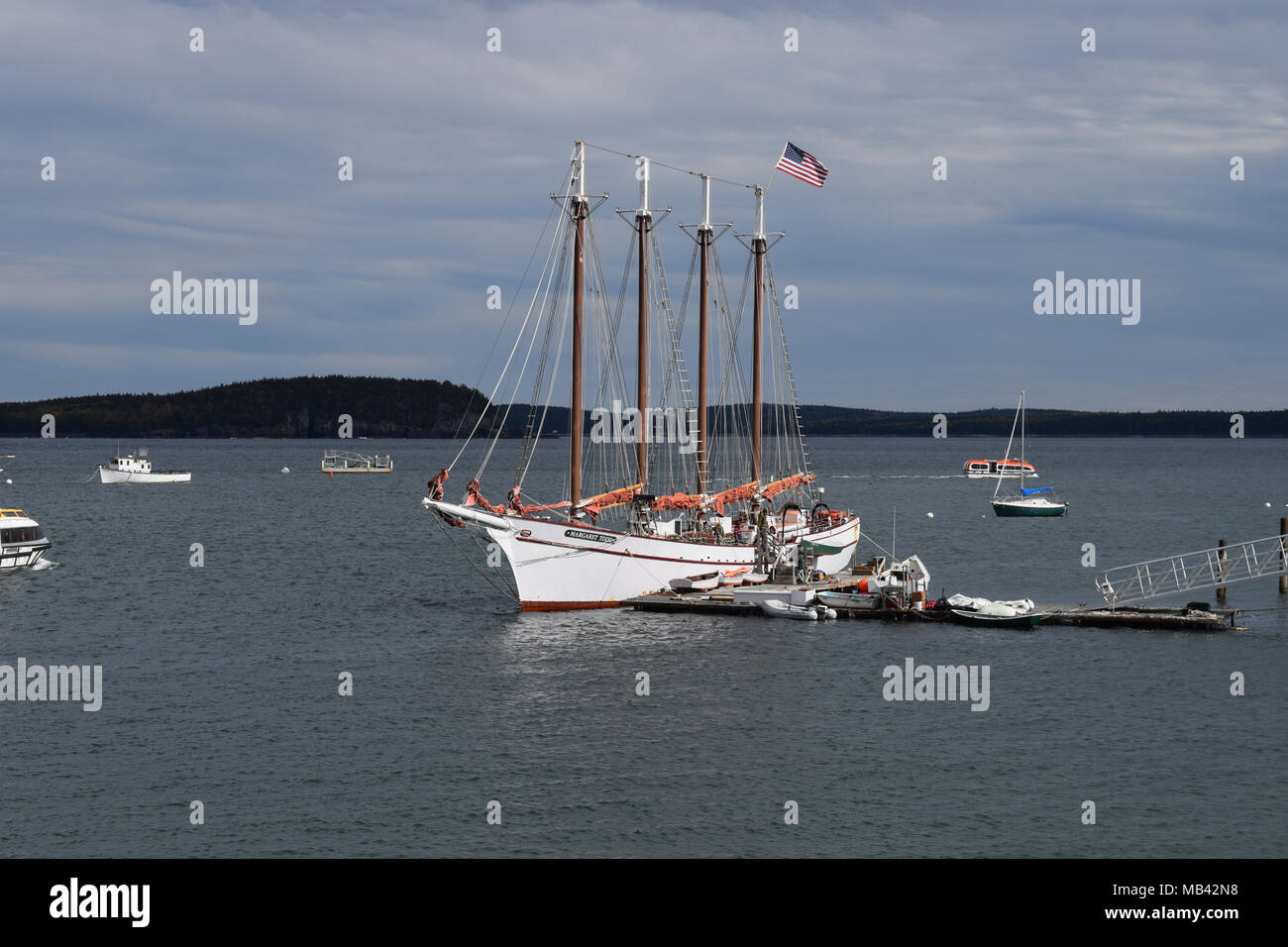 Sailing in maine hi-res stock photography and images - Alamy
