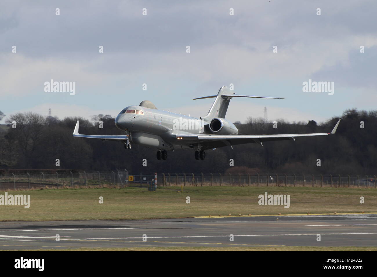 Raf v army hi-res stock photography and images - Alamy