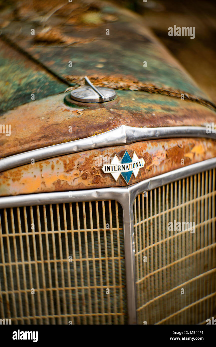 Detail: International 3 Diamond logo above the grill of an antique 1936 ...