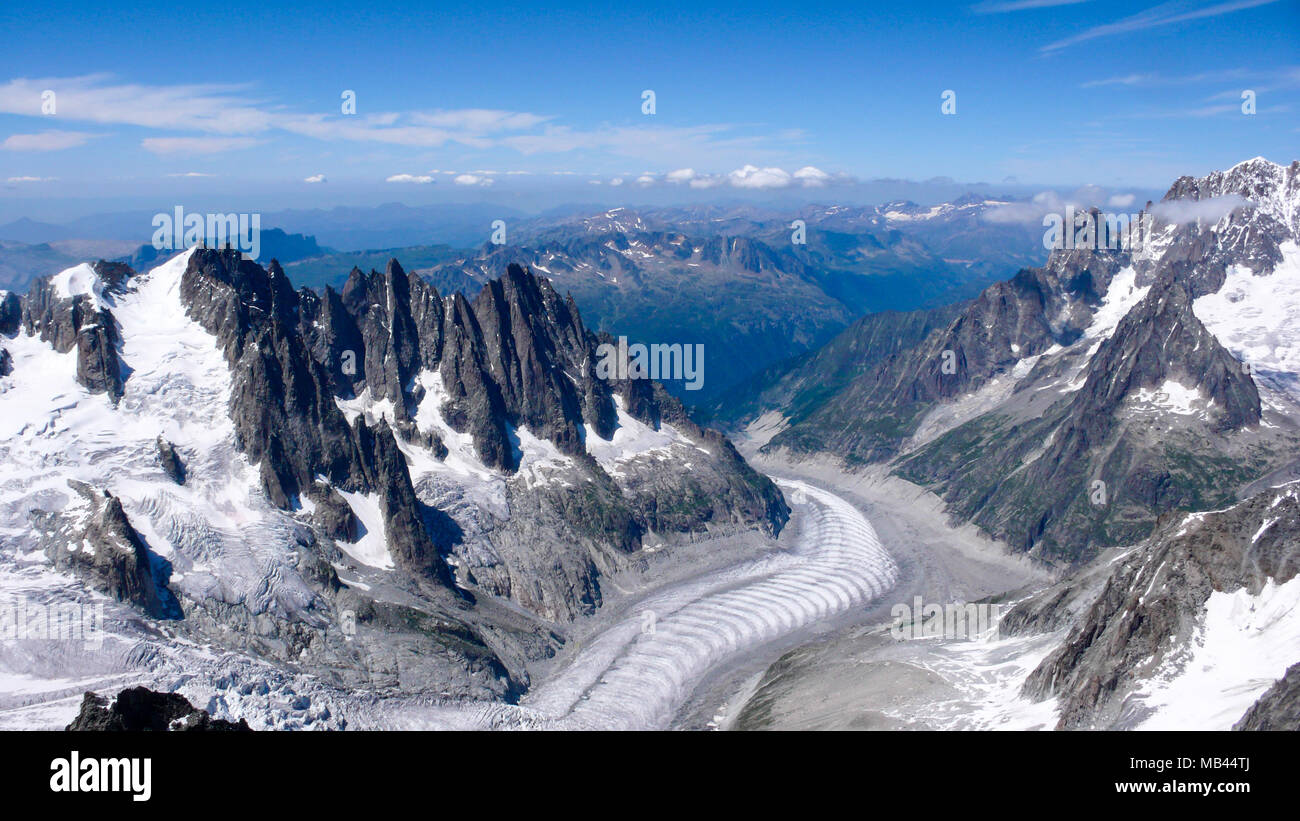 mountain landscape with high peaks and glacier in the French Alps Stock ...