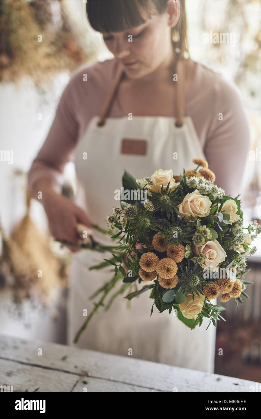 Flower stems table hi-res stock photography and images - Alamy