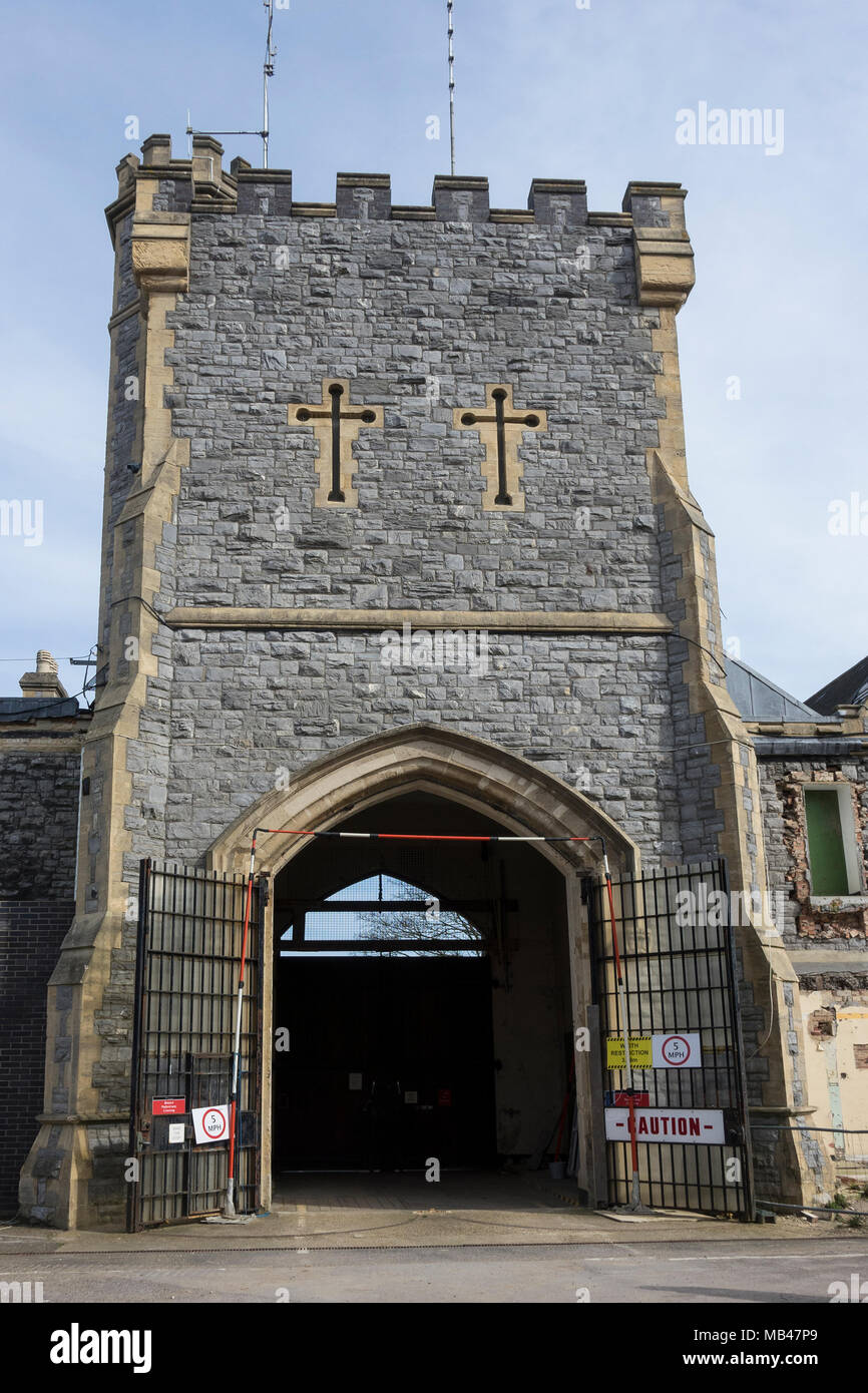 Portsmouth prison hi-res stock photography and images - Alamy