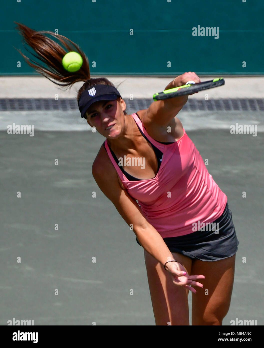 Bernarda pera hi-res stock photography and images - Alamy