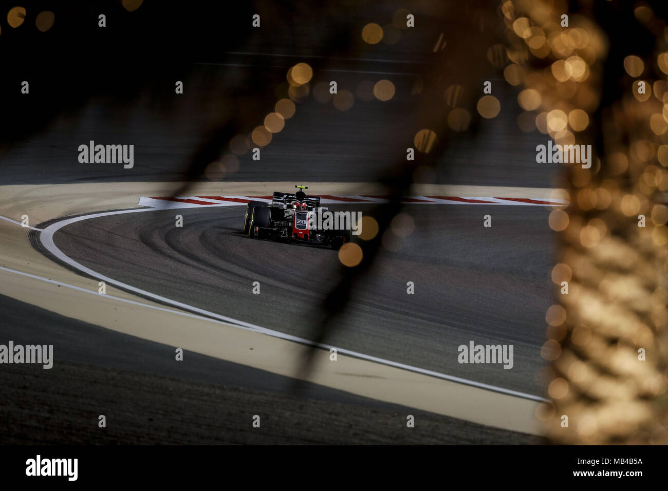 Sakhir, Kingdom of Bahrain. 6th Apr, 2018. KEVIN MAGNUSSEN of Haas F1 ...