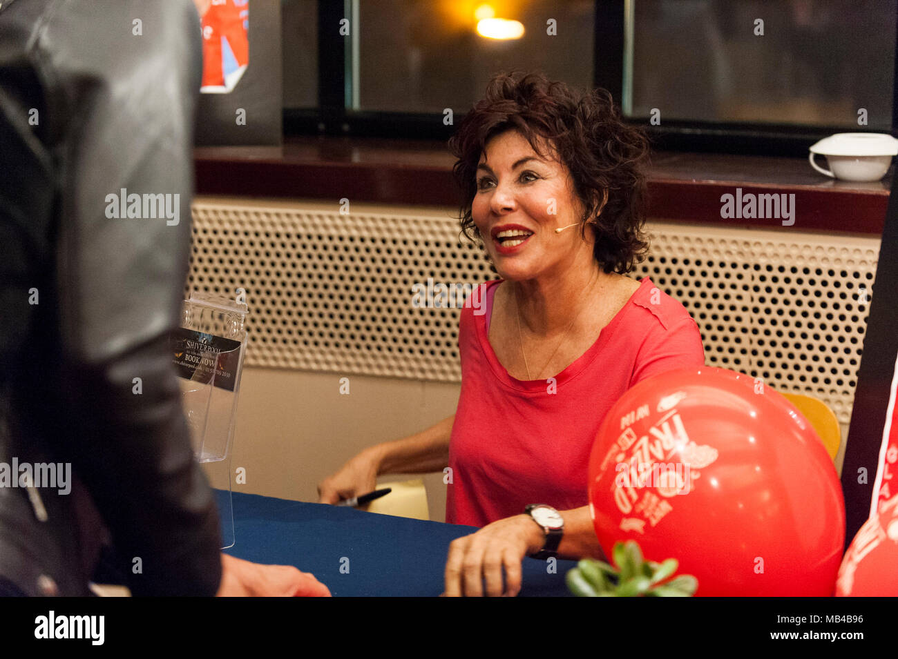 Ruby wax meets hi-res stock photography and images - Alamy