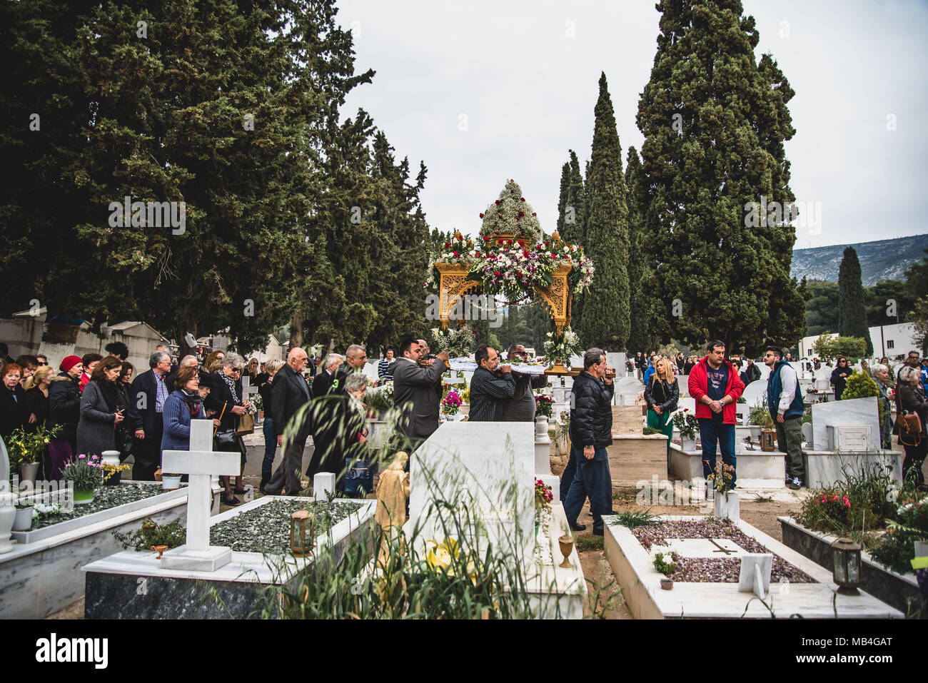 Athens, Greece. 6th Apr, 2018. The Epitaph Procession seen between the ...