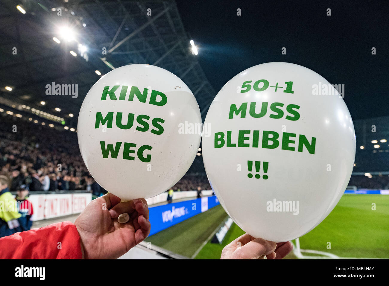 Helf hi-res stock photography and images - Alamy