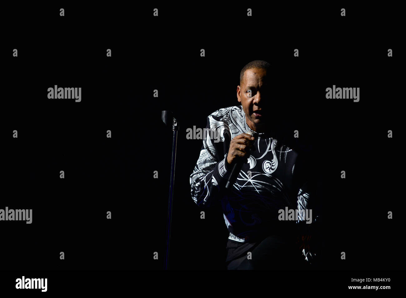 Miami, FL, USA. 06th Apr, 2018. Actor/Comedian Mark Curry performs ...