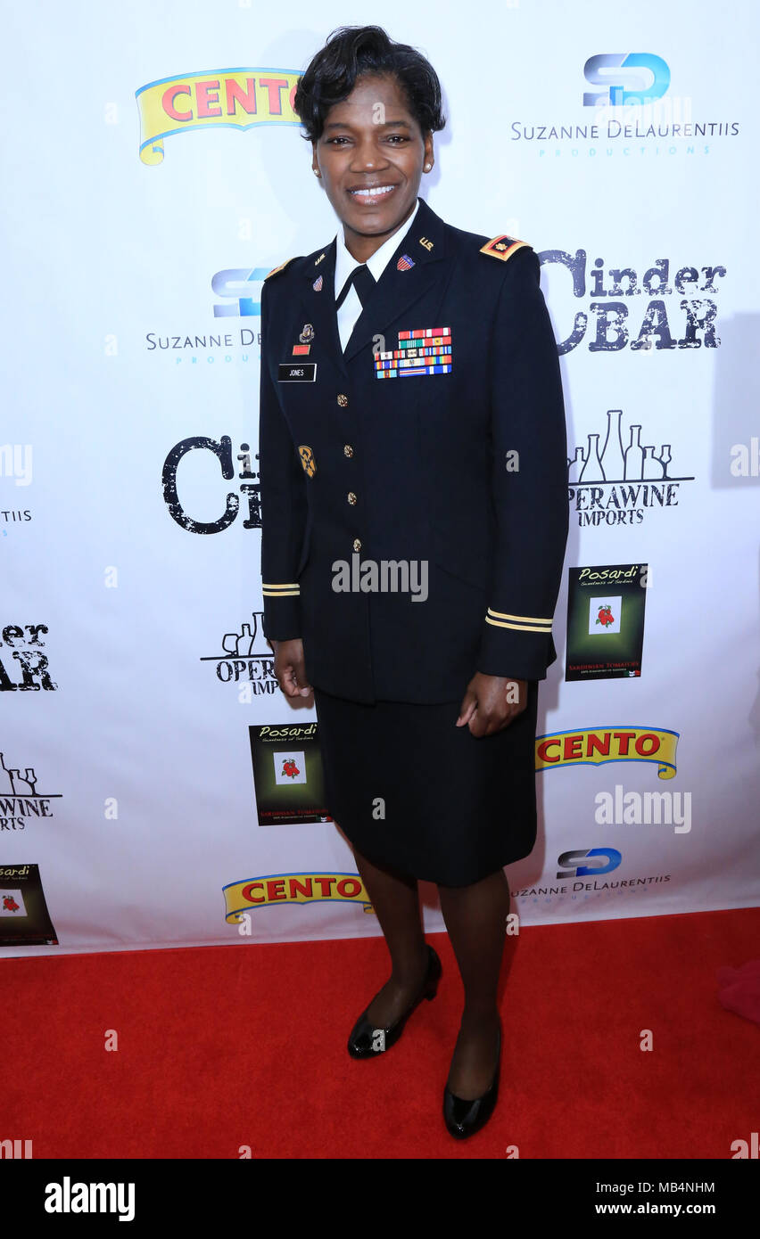 A Gala to Raise Awareness for Veterans Hosted by Hollywood Producer ...