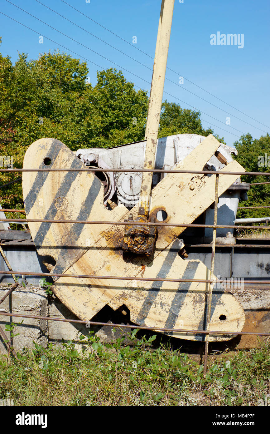 Gearbox oil hi-res stock photography and images - Alamy