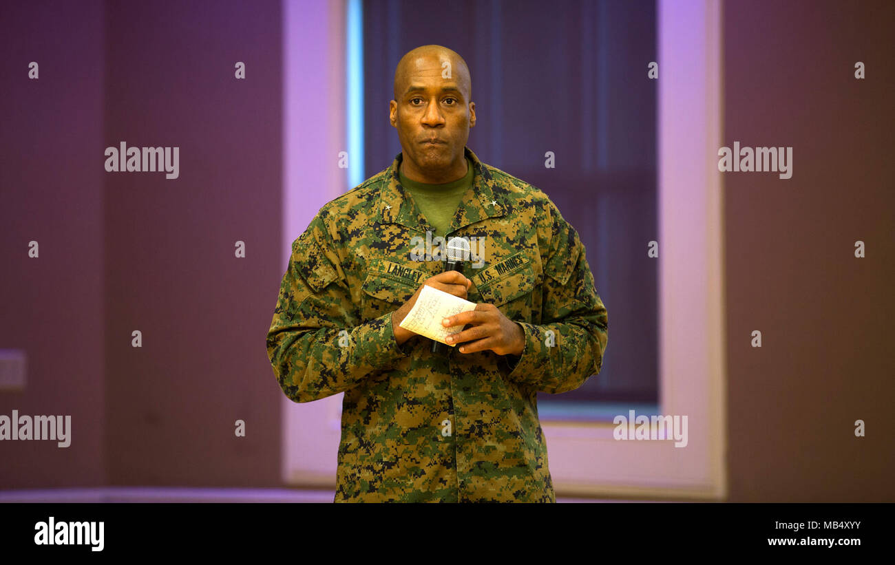 2nd marine expeditionary brigade hi-res stock photography and images ...