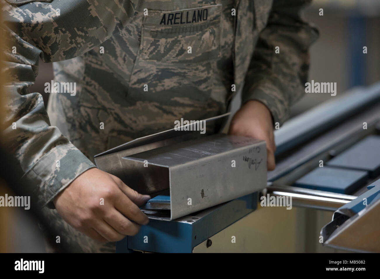Bending sheet metal parts using hi-res stock photography and images - Alamy